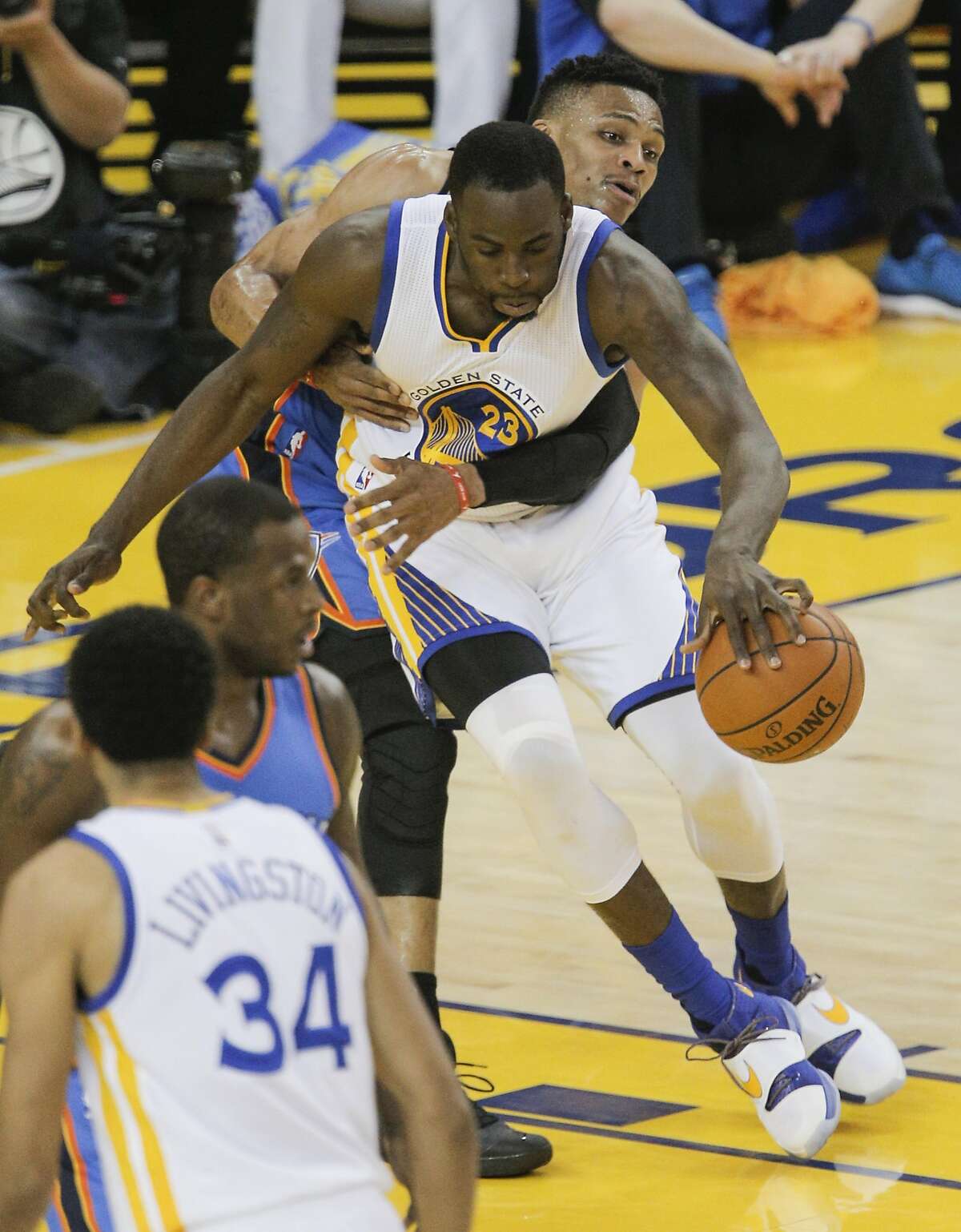 Who was that crazed Warriors fan photographed celebrating with Curry?