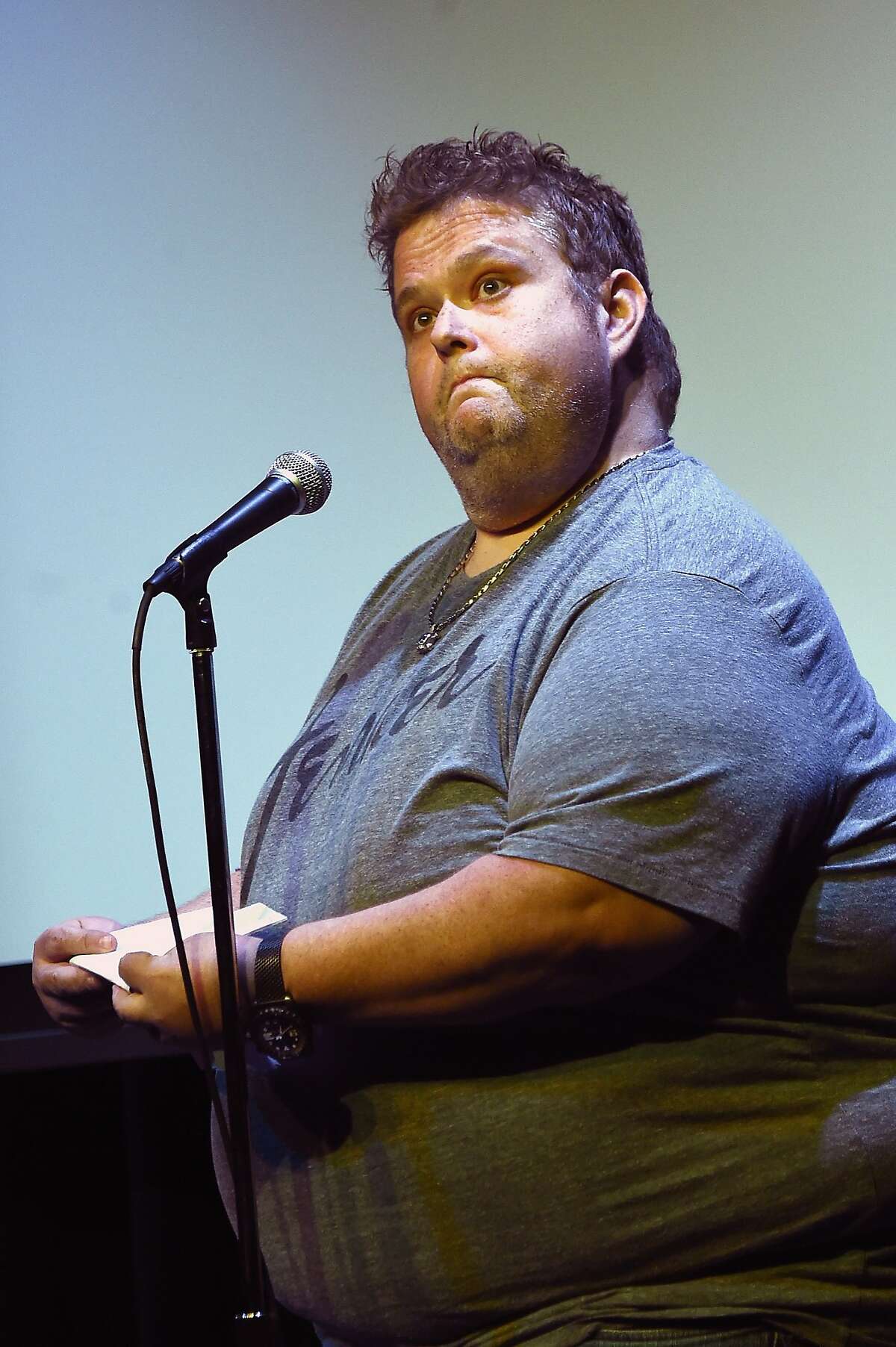 Report: Comedian Ralphie May dead at 45