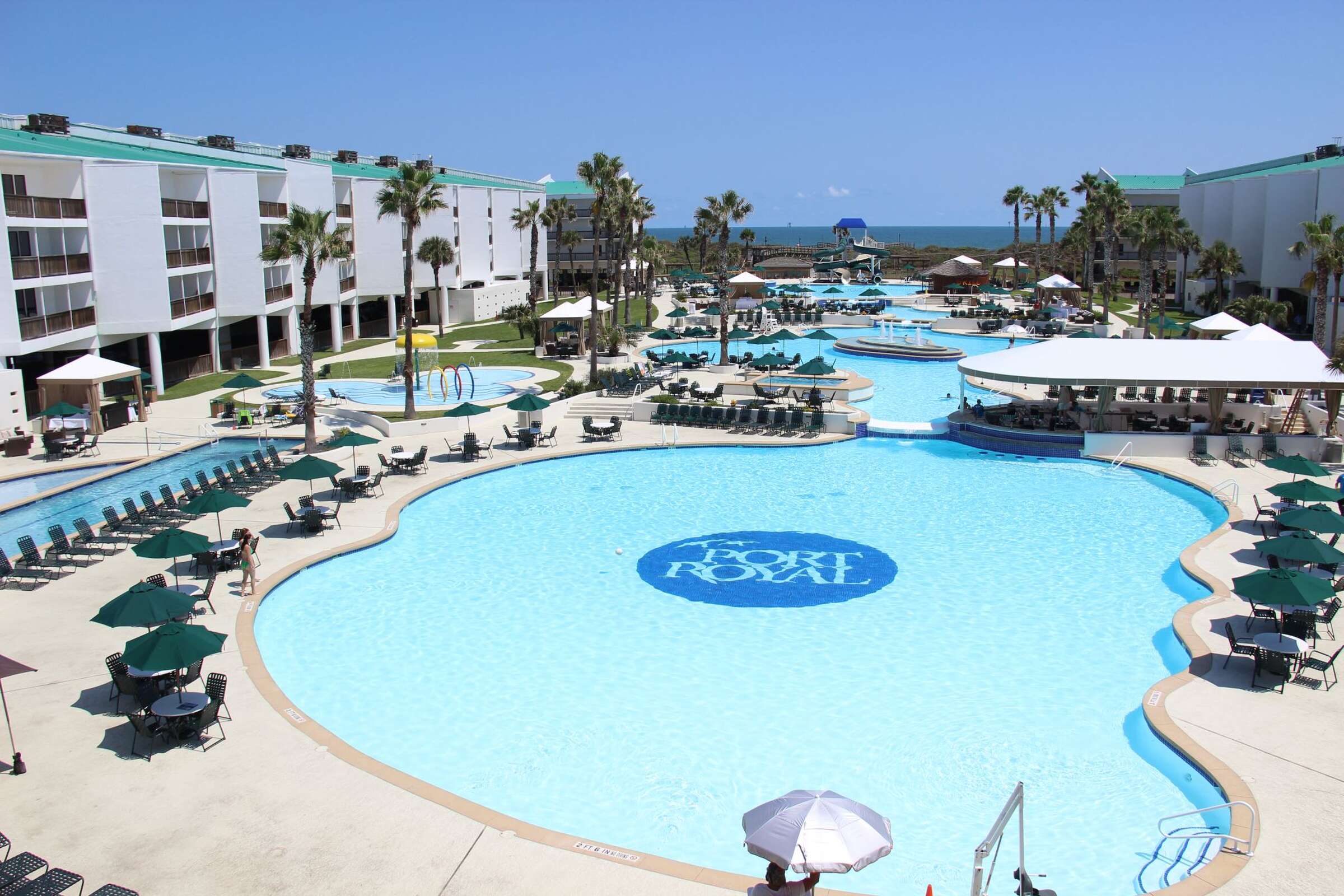 Marriott Marquis Houston's Texas-shaped swimming pool earns national ...