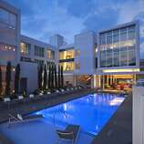 Marriott Marquis Houston debuts Texas-shaped pool in grand opening ...