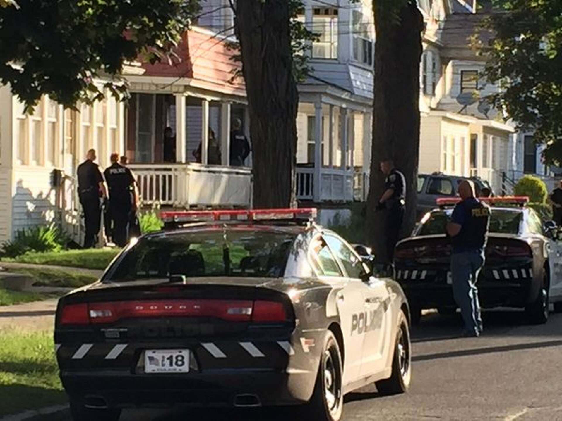 Cops storm house, man arrested after Schenectady standoff