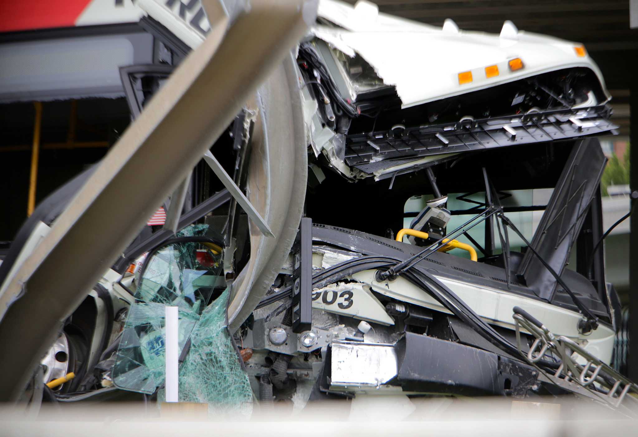 Metro bus crash injures dozens near downtown Houston