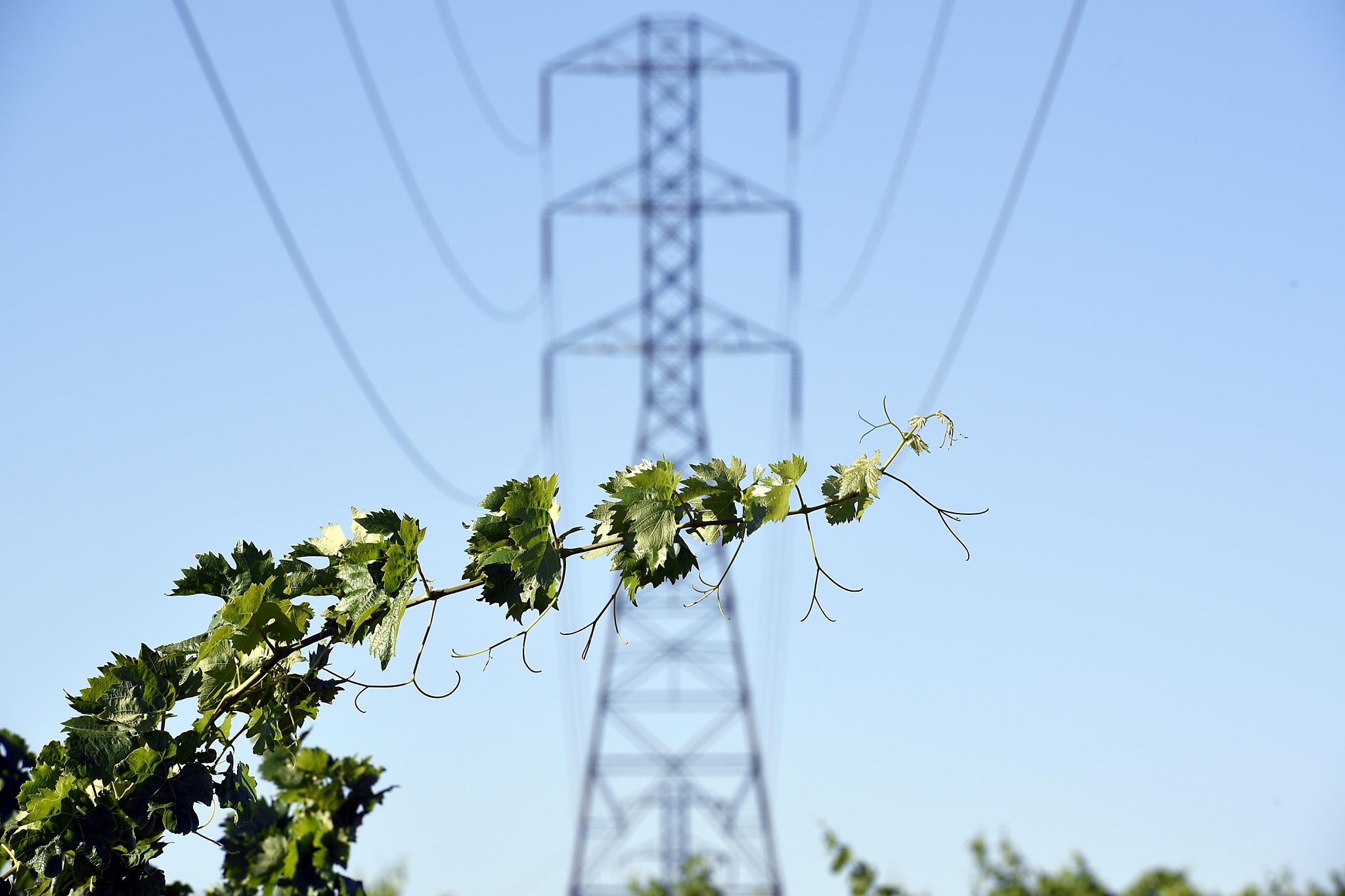 Energy-saving PG&E customers will pay more, starting this week