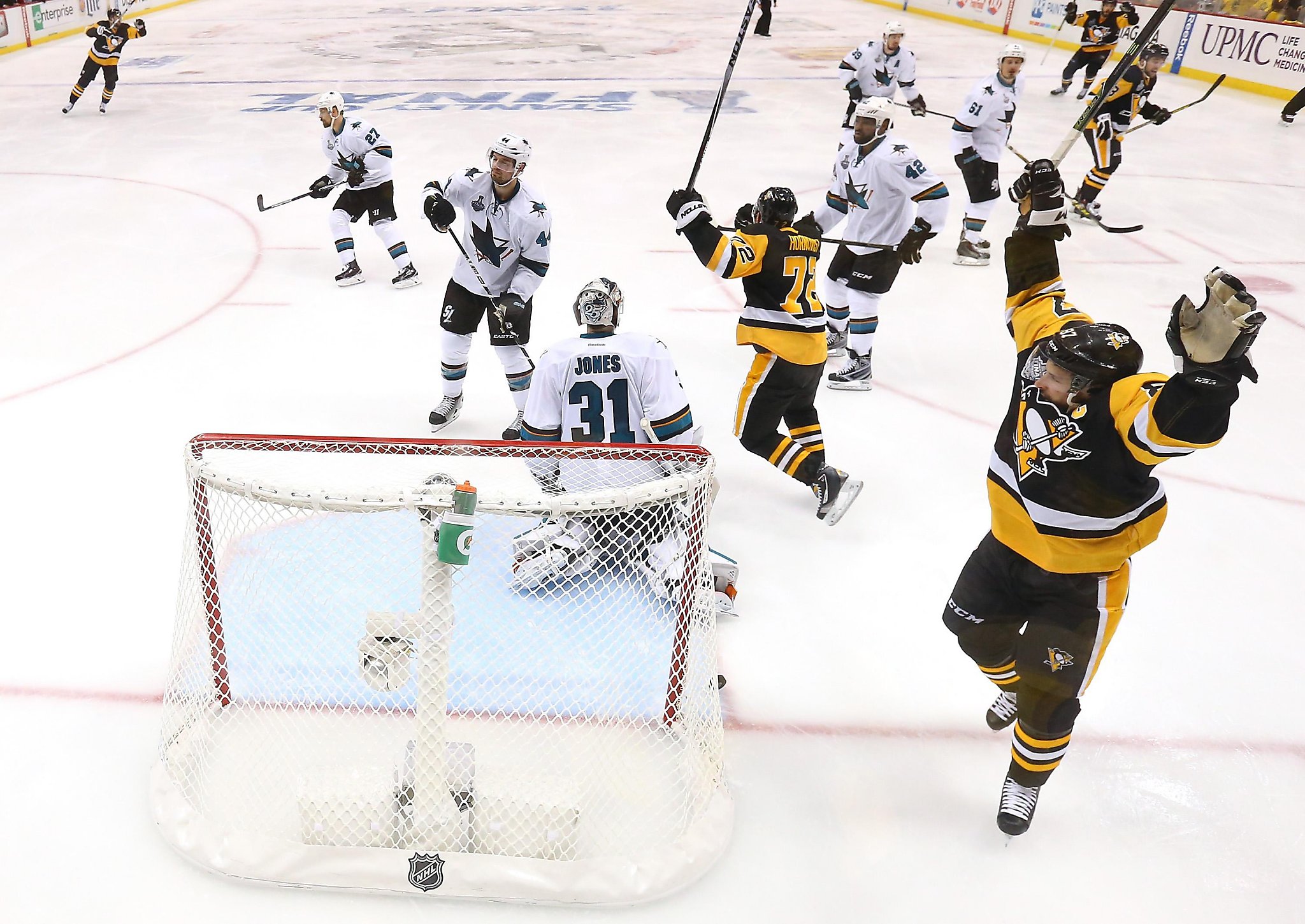 Conor Sheary’s goal for Penguins beats Sharks in OT
