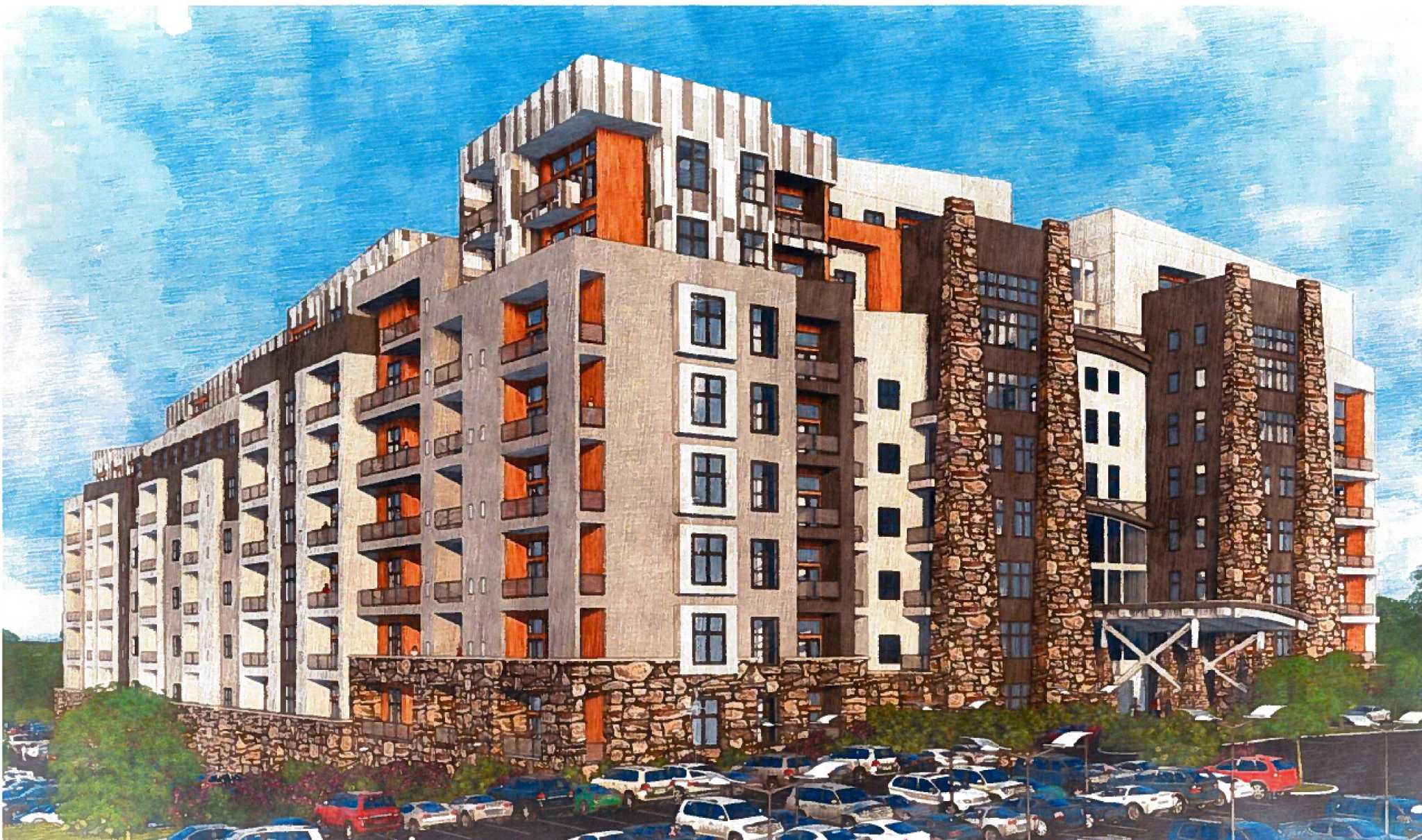 Shelton’s Towne Center gets a plug — and opposition