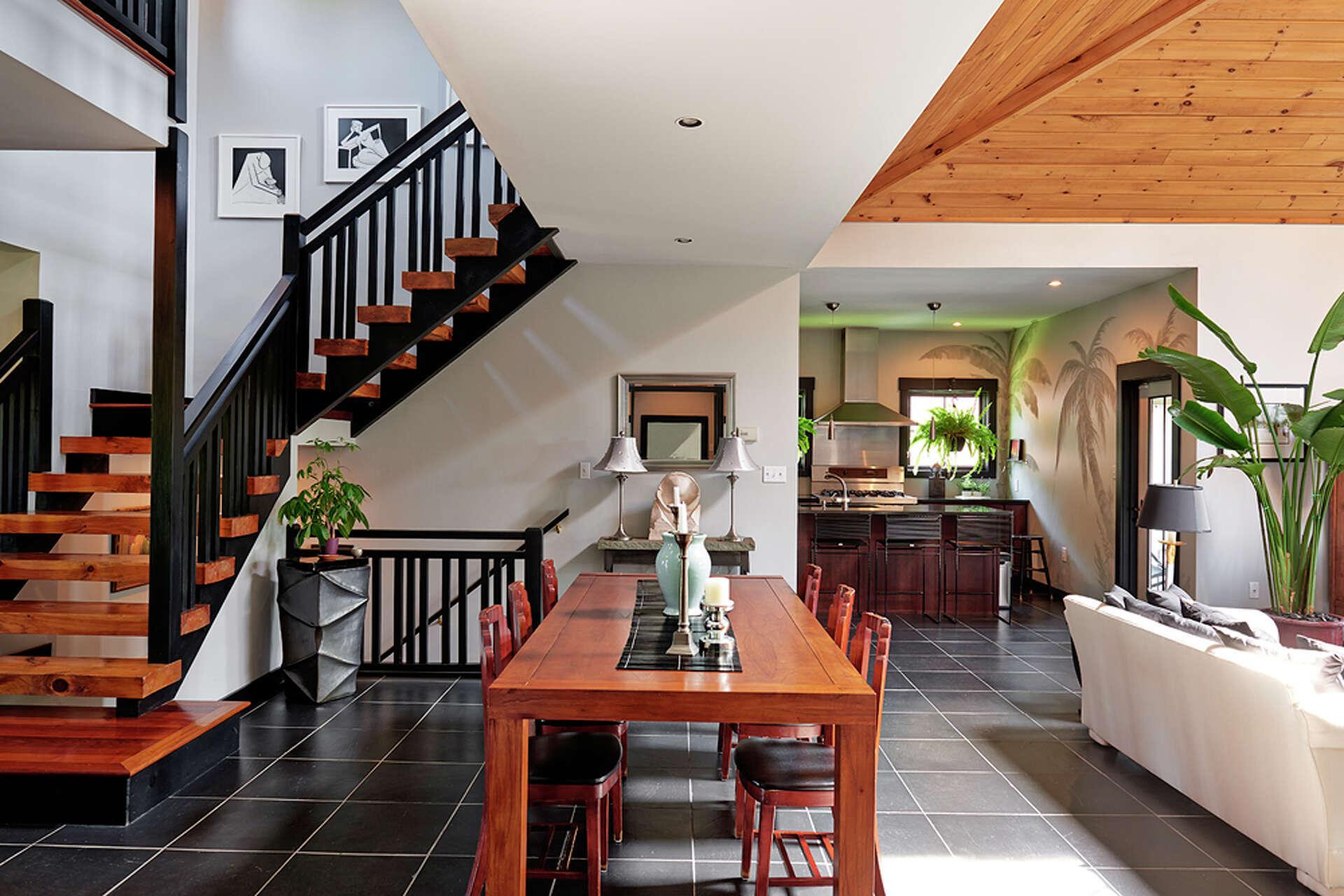 House of the Week: Lakeside contemporary in Athens