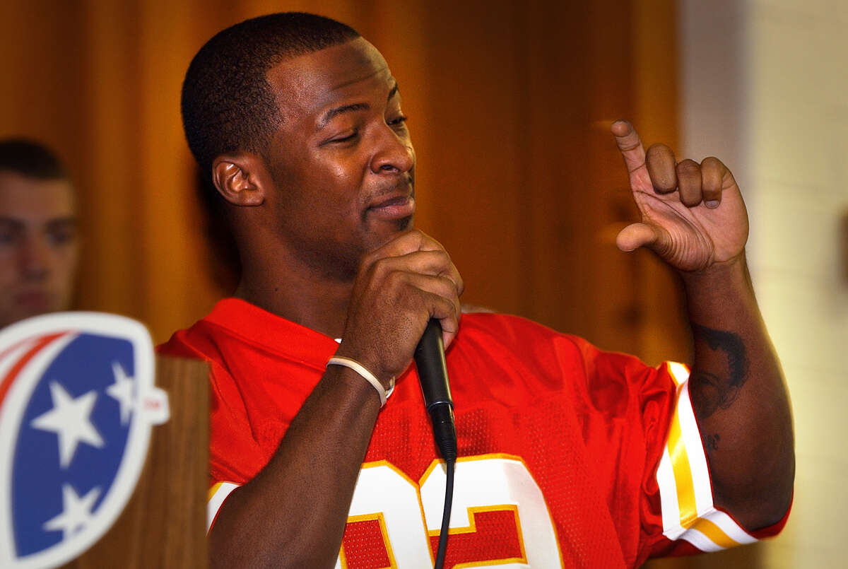 Dante Hall lands job at KILT the new-fashioned way: internet job board