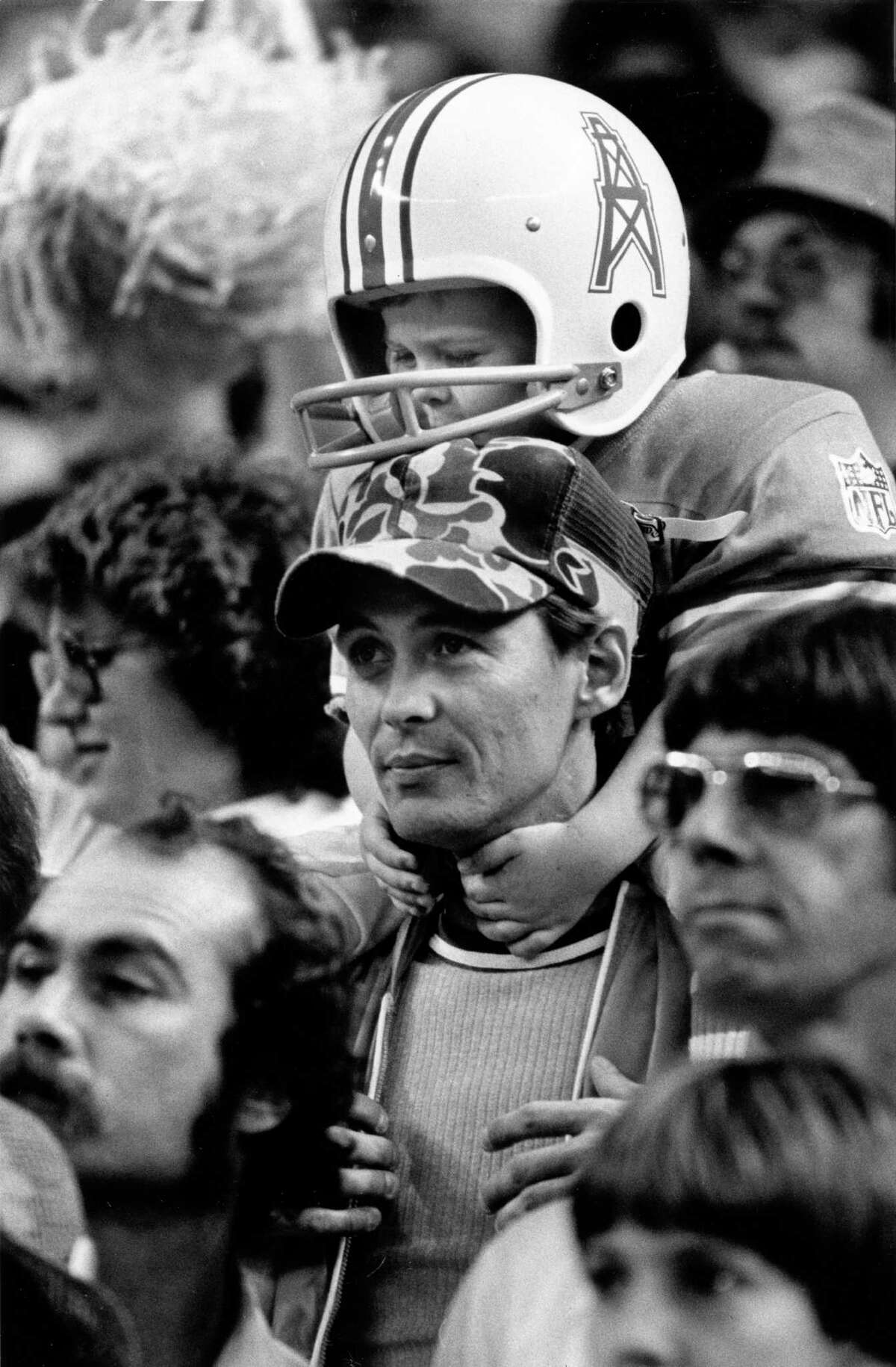 Luv ya Blue: Oilers team a perfect match for Houston