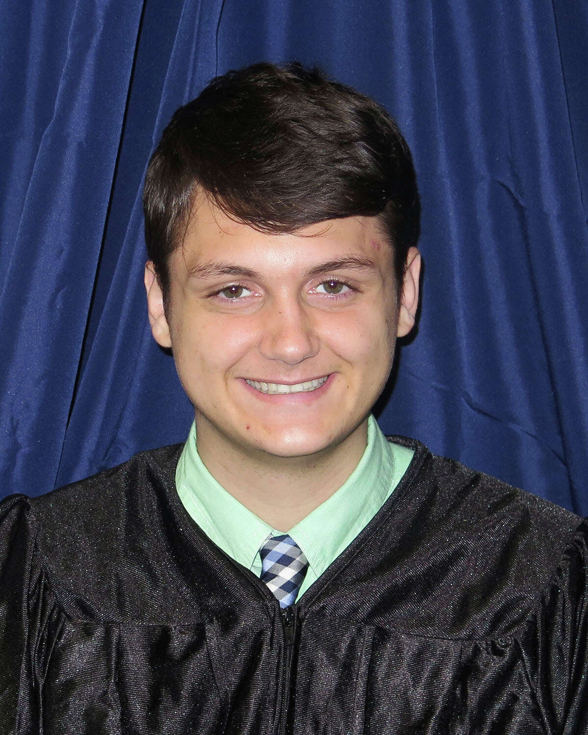 Photos: SE Texas' 2016 valedictorians and salutatorians