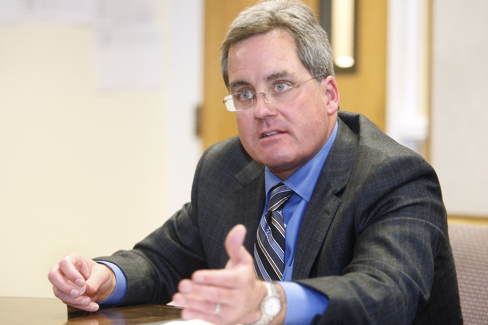 Judge says suit against S.F. city attorney can go forward