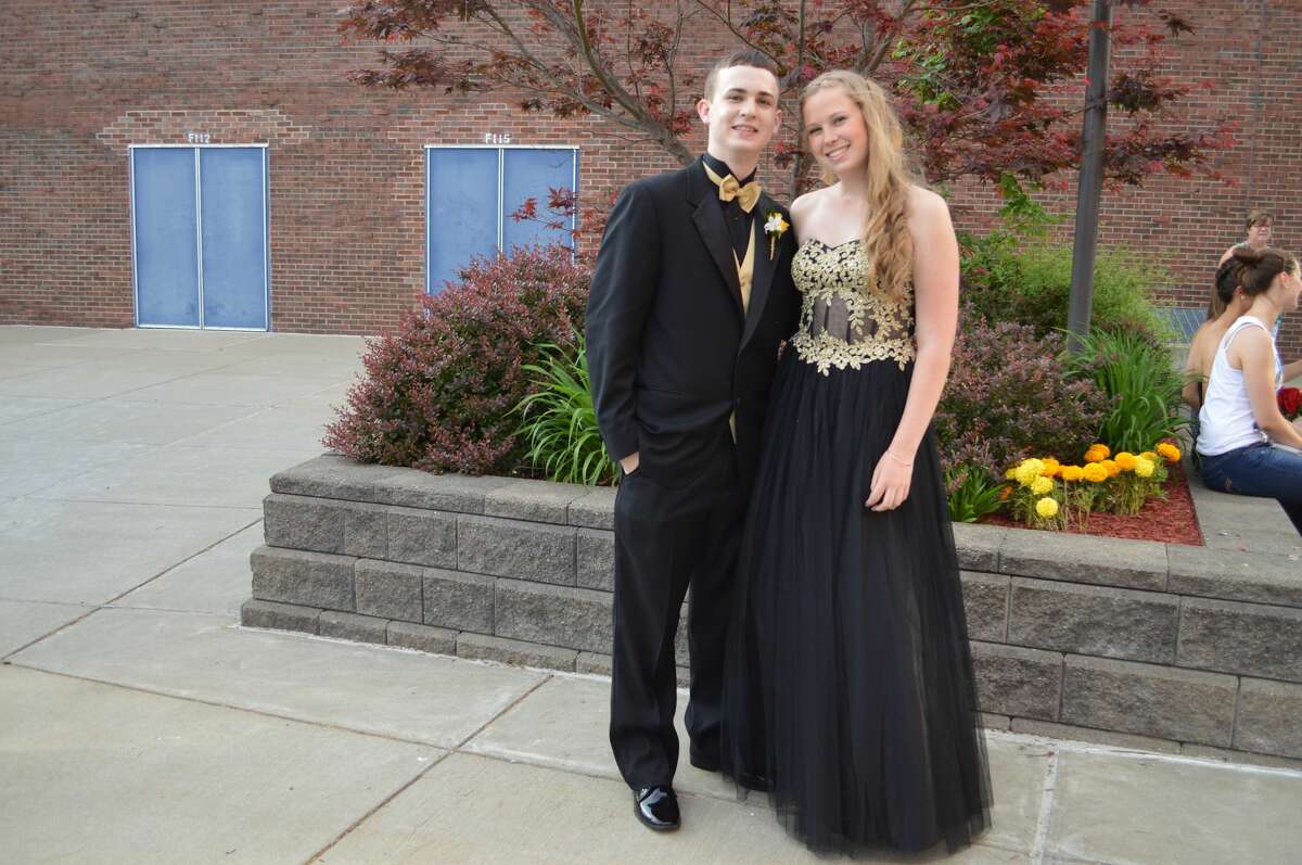 SEEN: Columbia High School Senior Prom