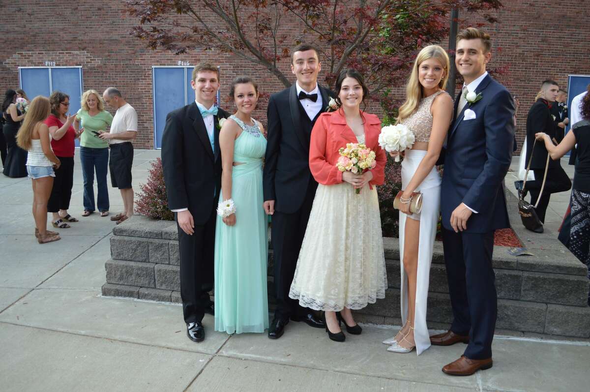 SEEN: Columbia High School Senior Prom