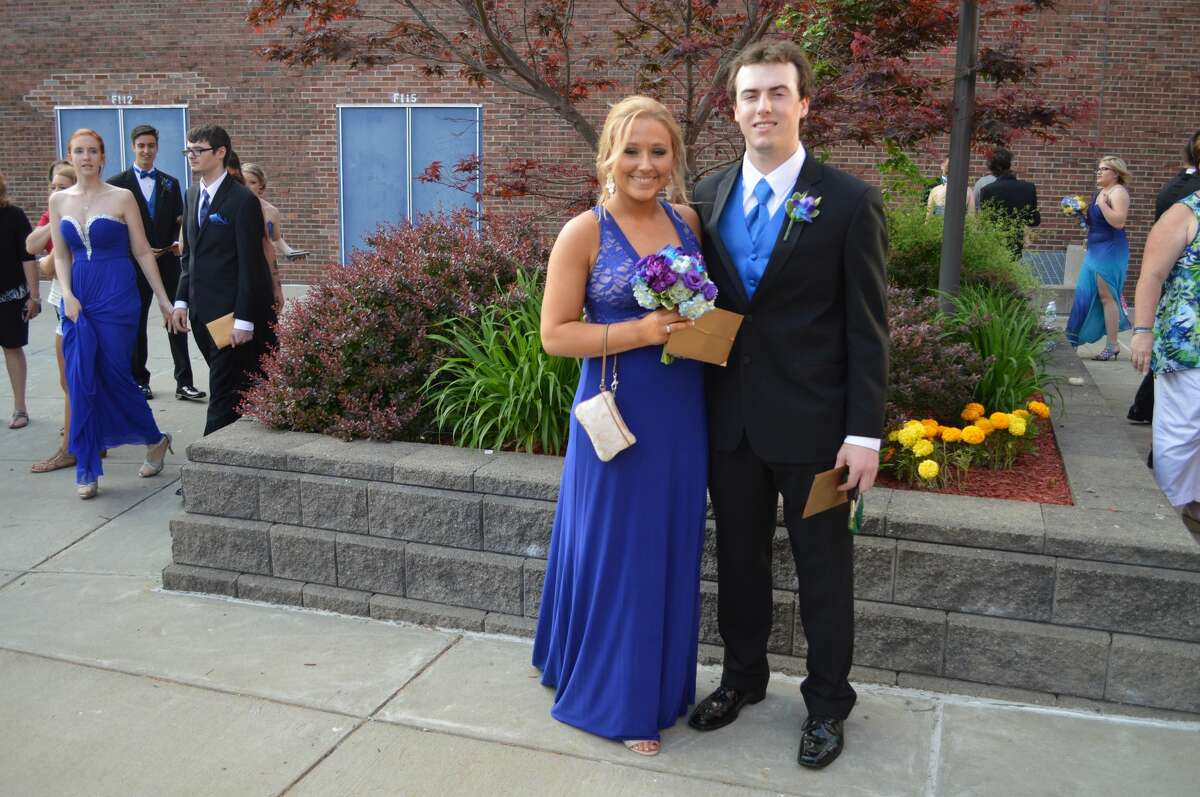 SEEN: Columbia High School Senior Prom