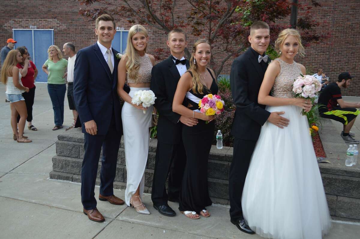 SEEN: Columbia High School Senior Prom