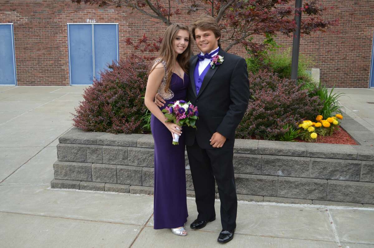 SEEN: Columbia High School Senior Prom