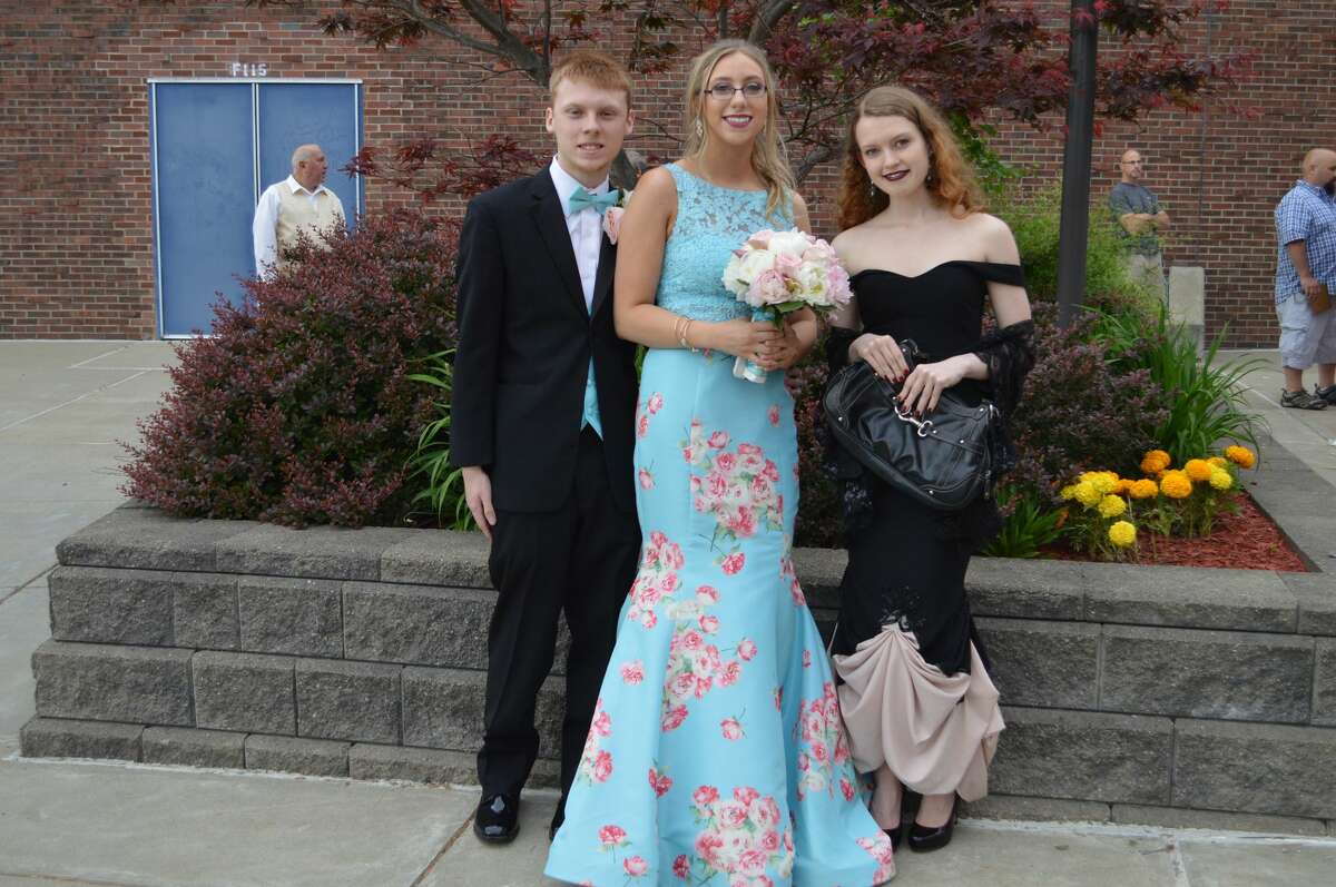 SEEN: Columbia High School Senior Prom