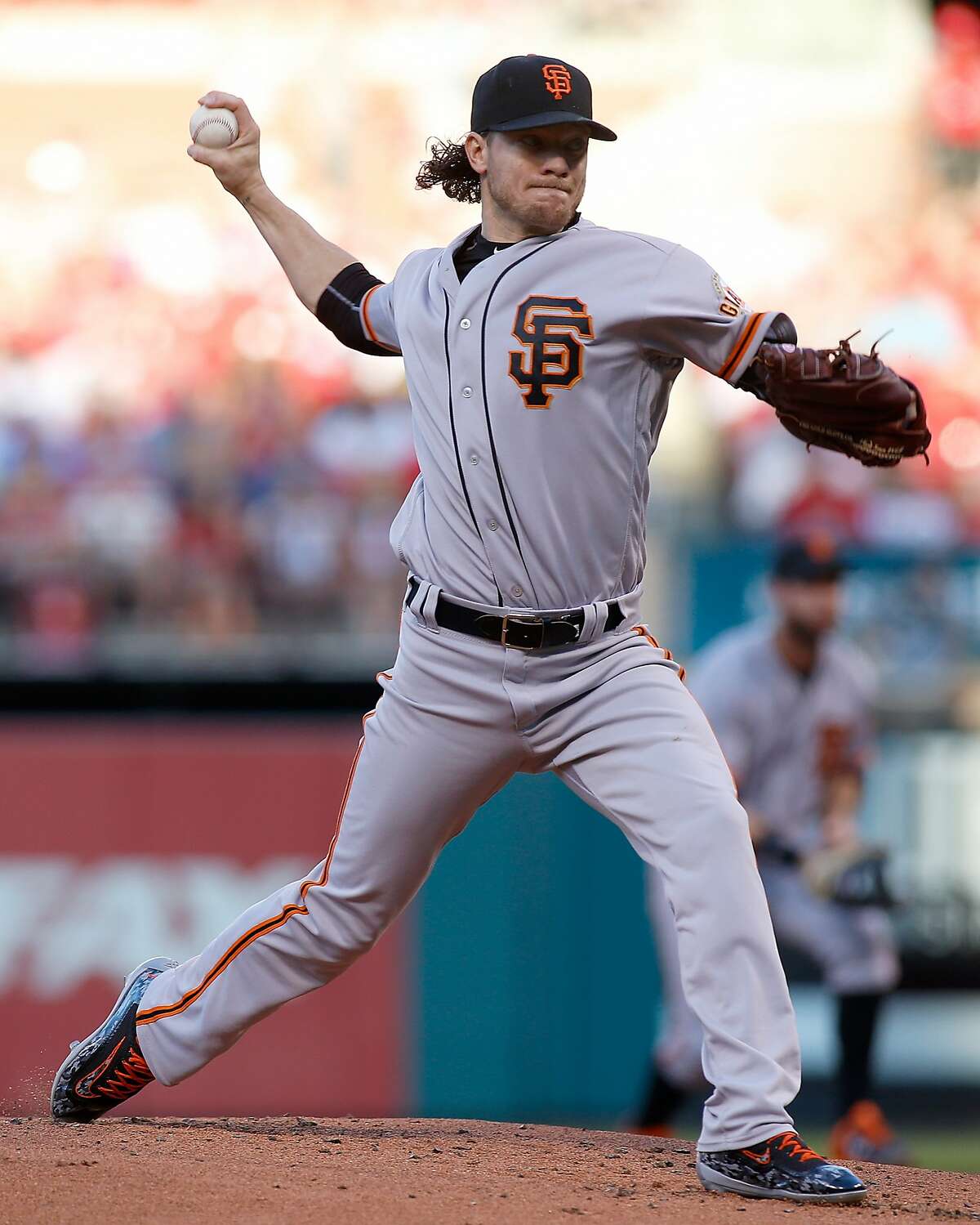 Giants’ Jake Peavy defrauded of millions in investment scheme, feds allege