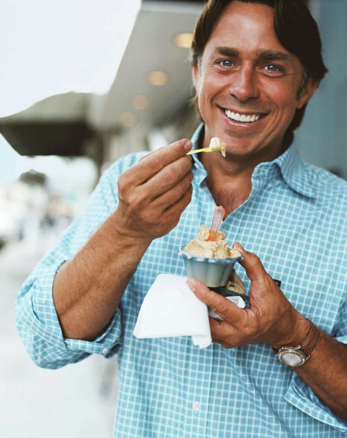 John Besh to open Houston restaurant in 2017