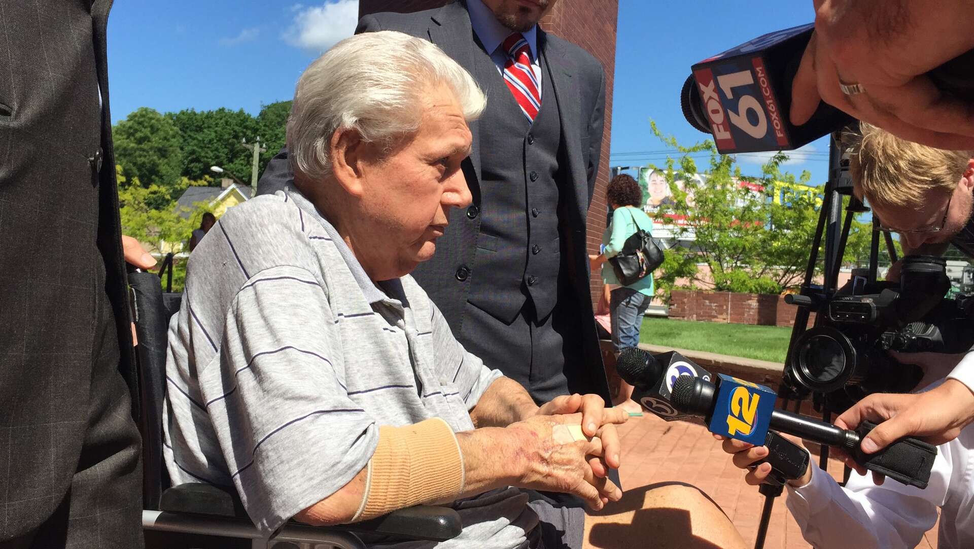 Connecticut fugitive Robert Stackowitz dies weeks after winning freedom