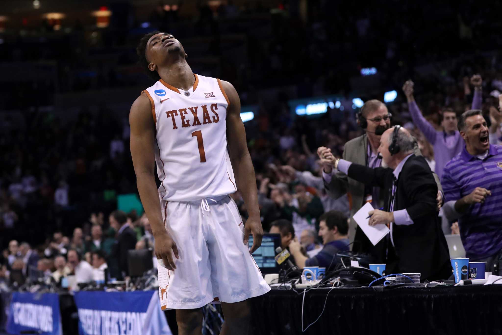 As draft looms, Taylor has no regrets about leaving UT early