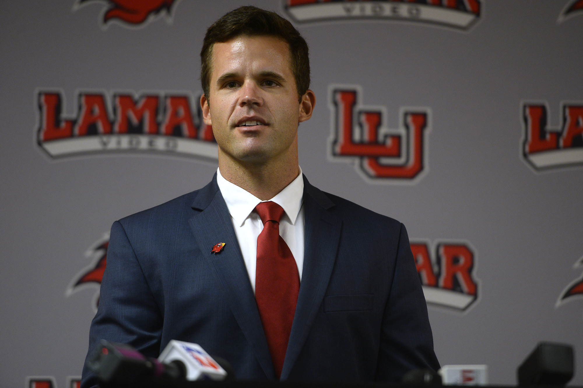 10 things to know about Lamar baseball coach Will Davis