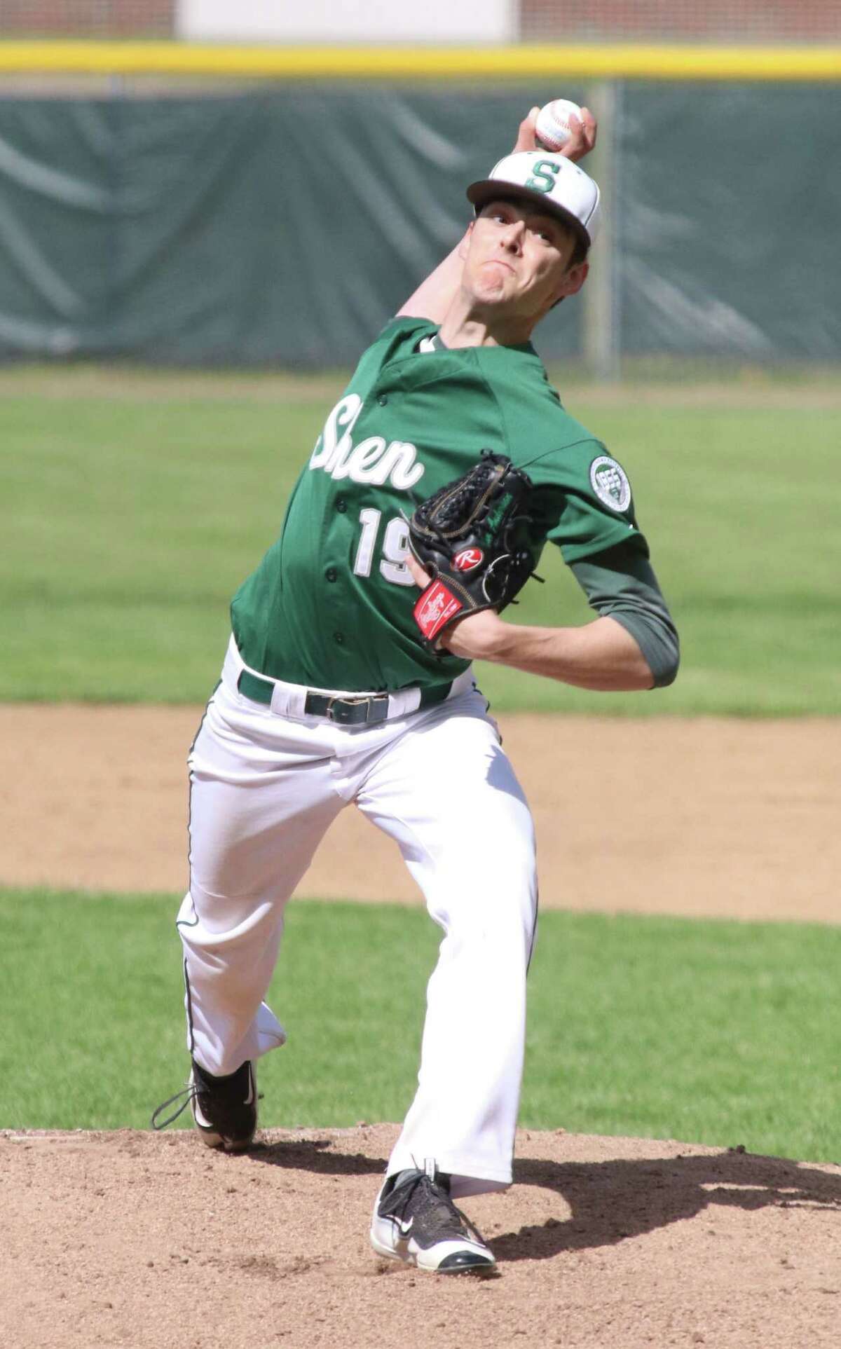 Shen's Ian Anderson shines in final high school start