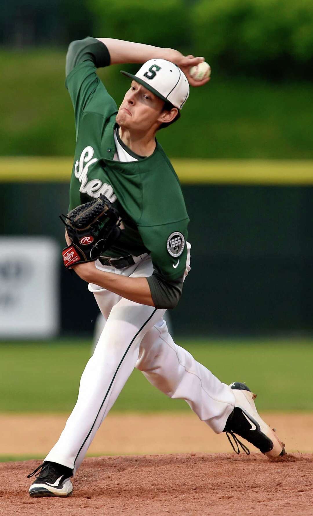 Shen's Ian Anderson shines in final high school start