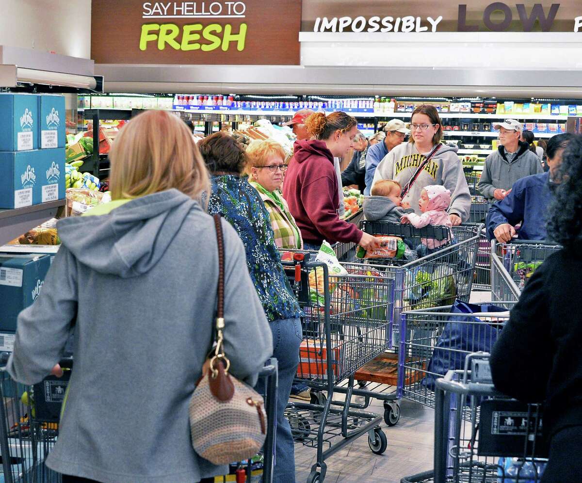 Photos: New Aldi opens in Colonie