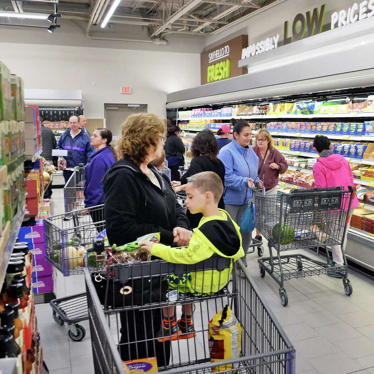 Photos: New Aldi opens in Colonie
