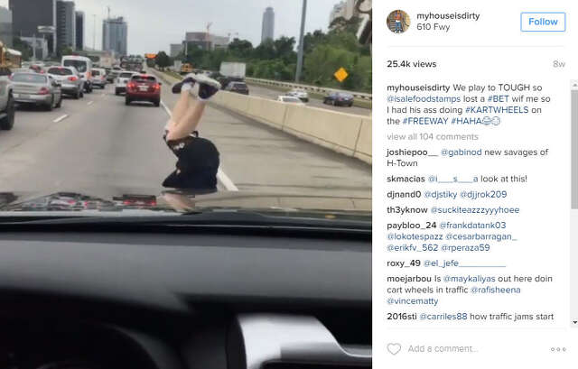 Prankster pleads guilty to traffic-stopping basketball stunt on Gulf ...