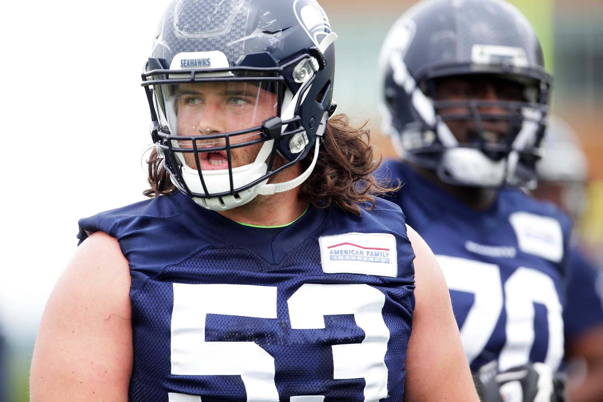 Rookie Joey Hunt to start at center for Seahawks