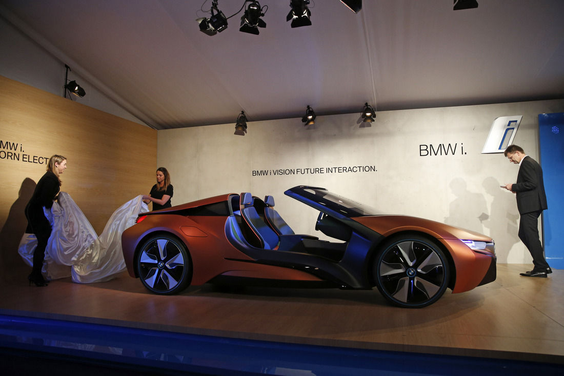 Autonomous car breakthroughs featured at CES gadget show