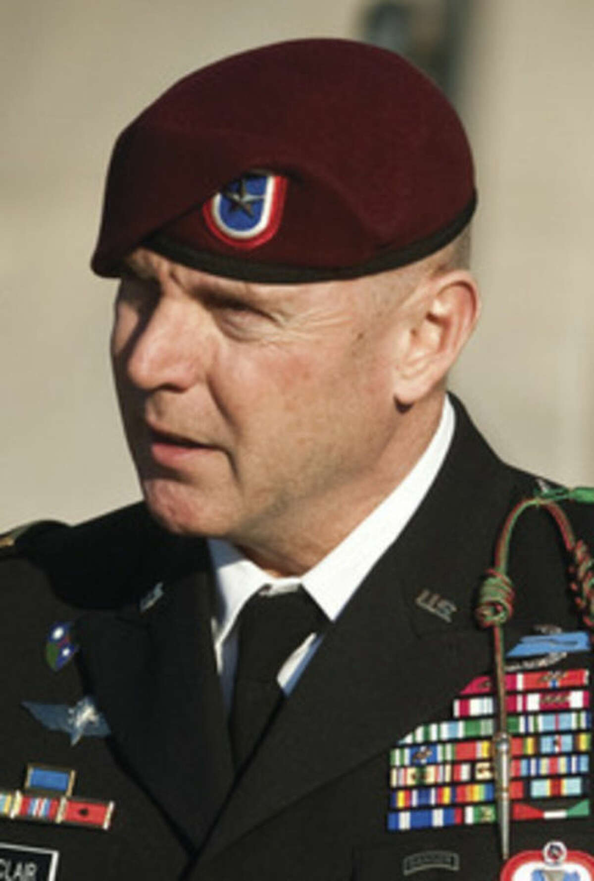Rapid fall for Army general accused of sex crimes
