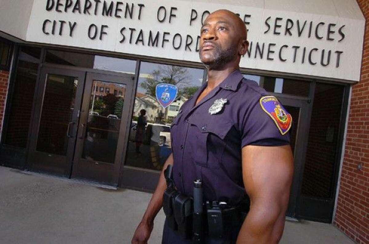 Father of local NFL player, city police officer, arrested in Stamford