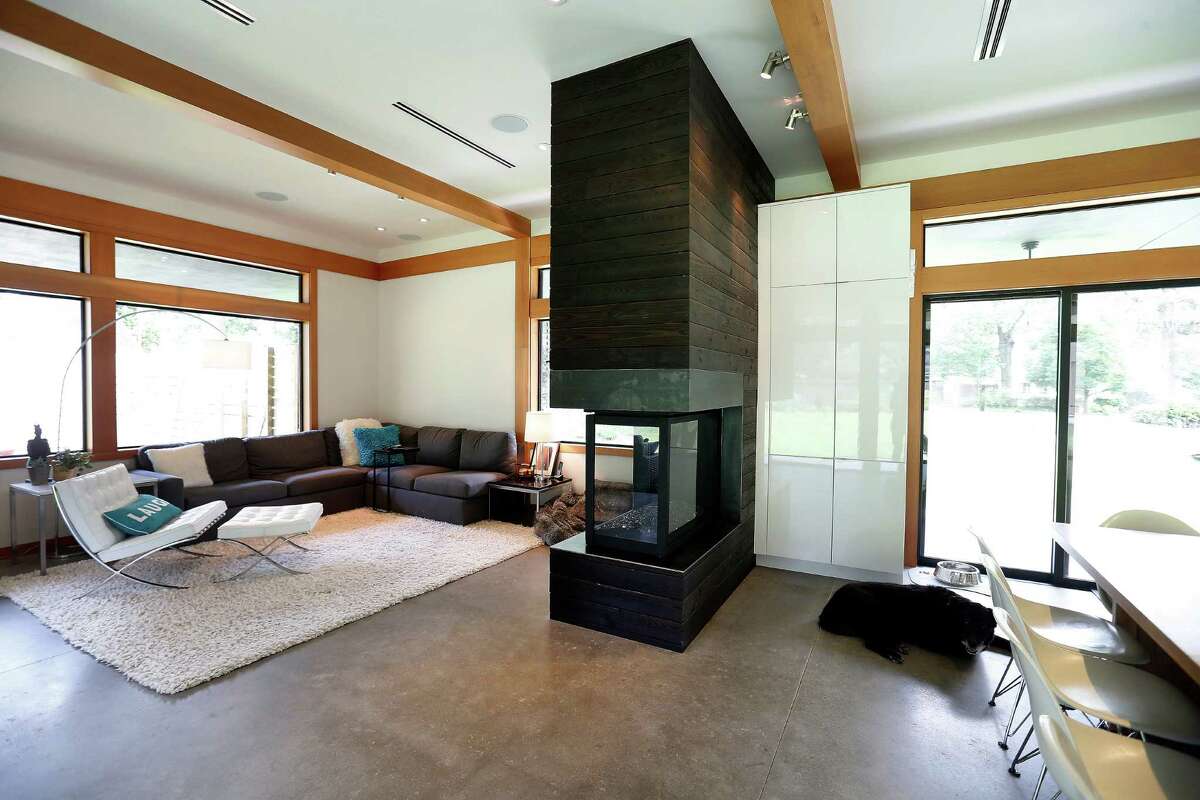 Nature informs architecture of Garden Oaks home