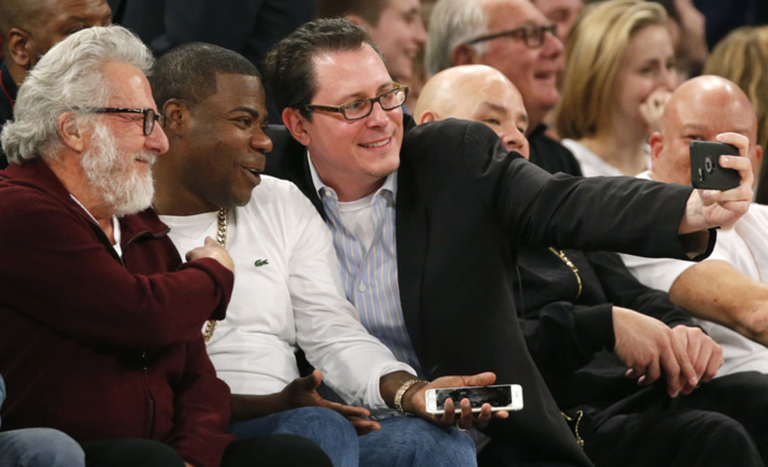 Wade scores 26, Heat beat Knicks in Joe Johnson's debut