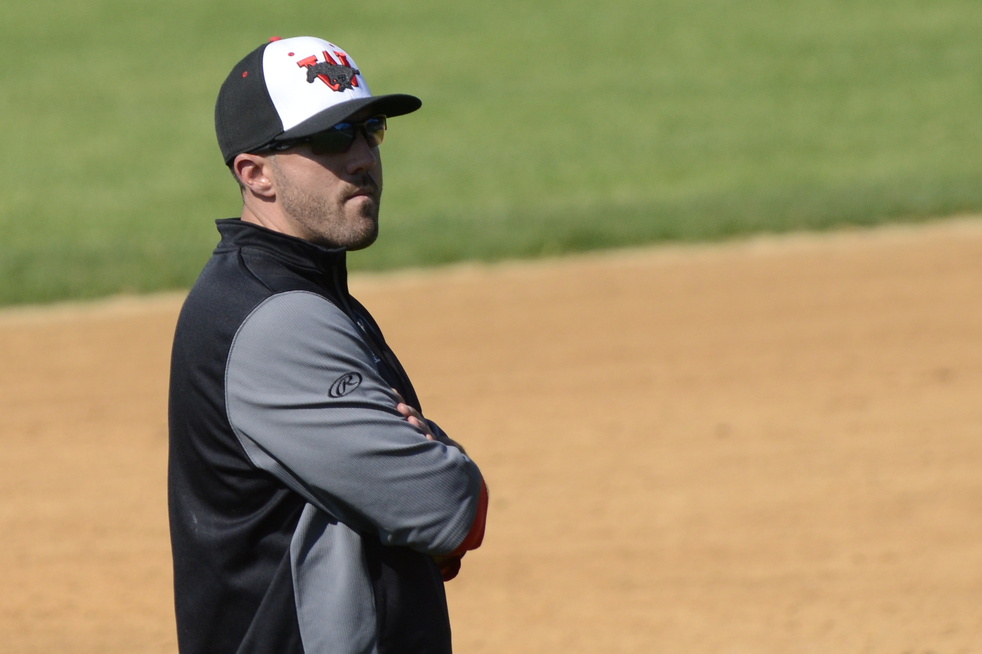 Warde looks to cap great season with Class LL baseball title