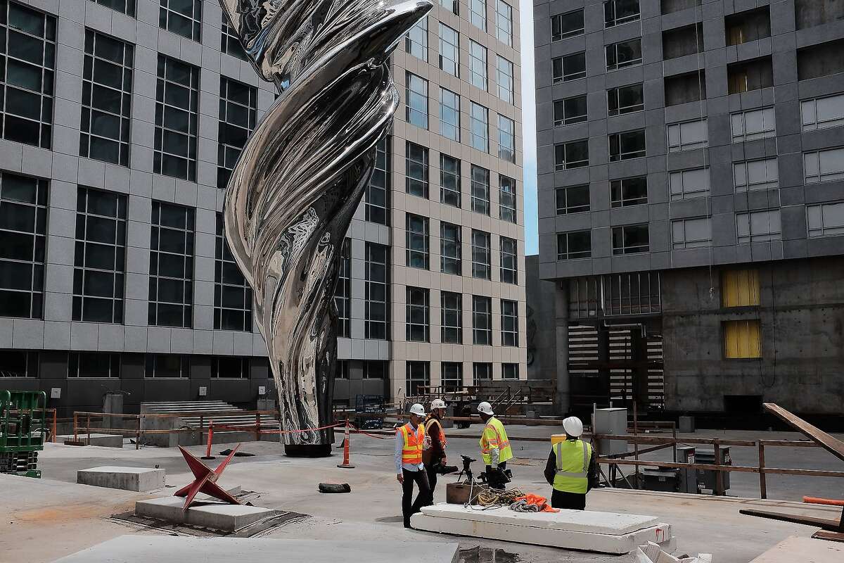 92-foot 'Venus,' now San Francisco's tallest statue, opens to the public