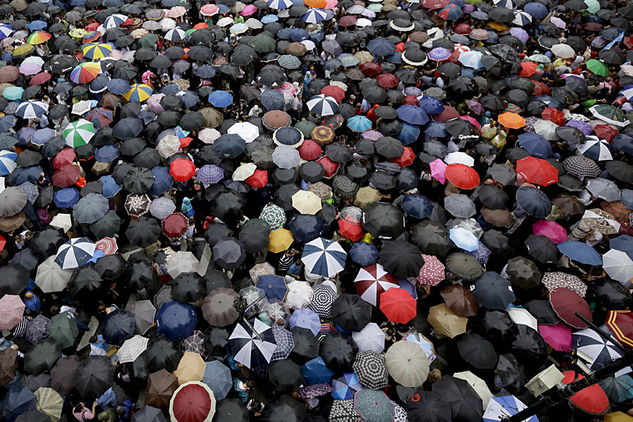 AP Day in Photos Feb 19