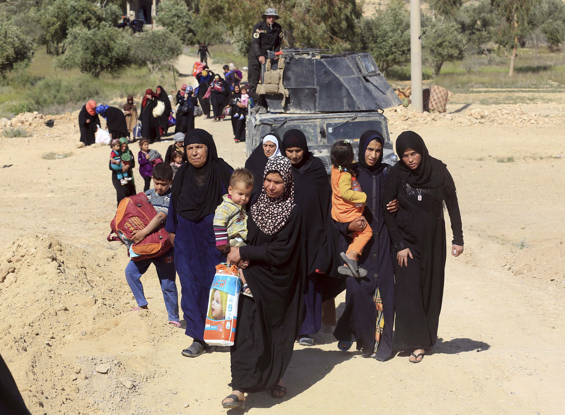Iraqi forces face heavy resistance in IS-held town