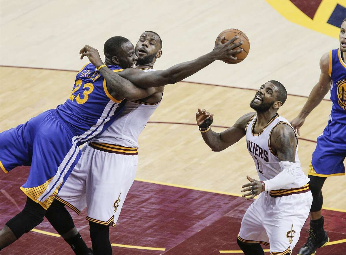 Draymond Green lets his teammates down