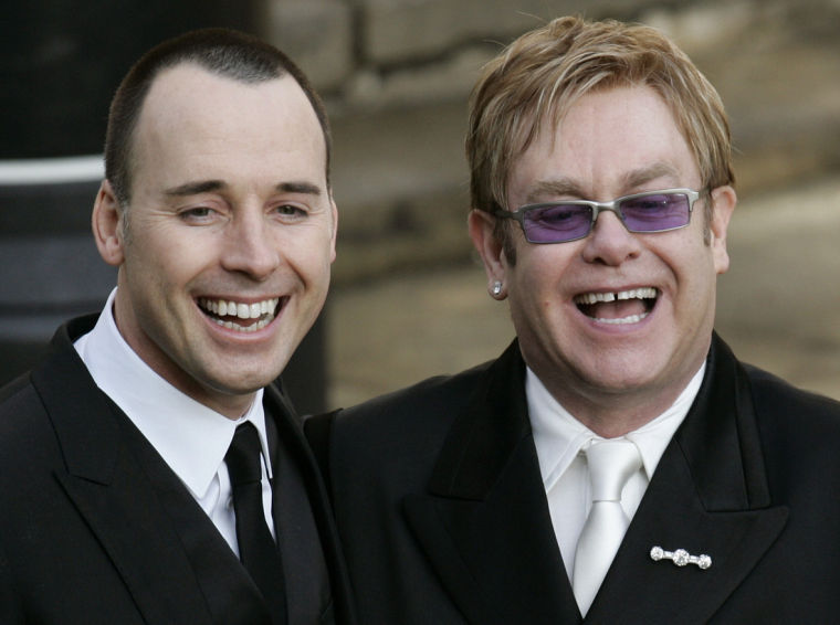Elton John to have 'quiet' wedding with partner