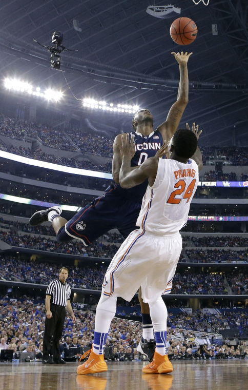 Phillip Nolan, Casey Prather