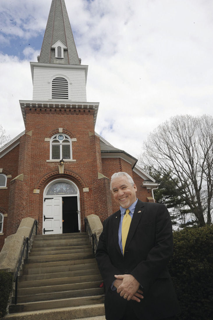 Reverend installed at Calvin Reformed Church