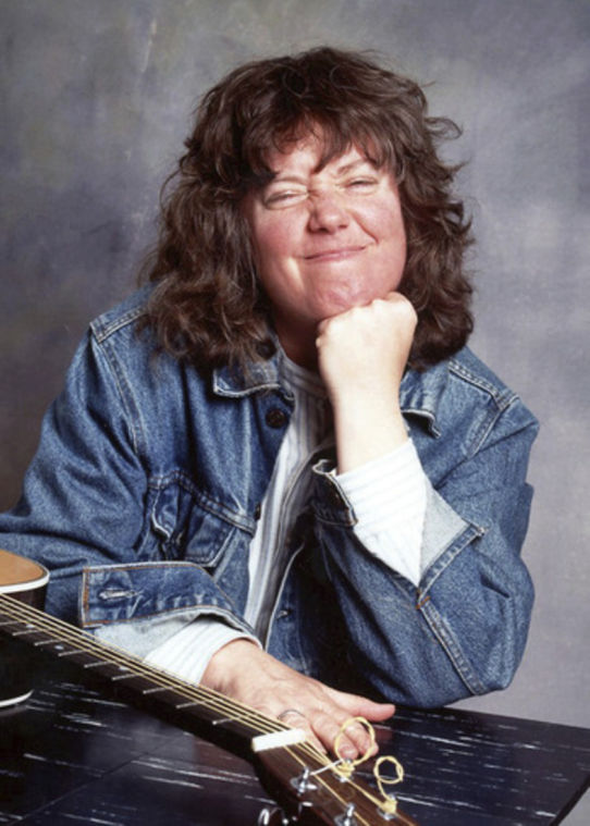 Folk superstar Cheryl Wheeler headlines at Westport's Voices Café's ...