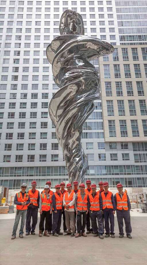 92-foot 'Venus,' now San Francisco's tallest statue, opens to the ...