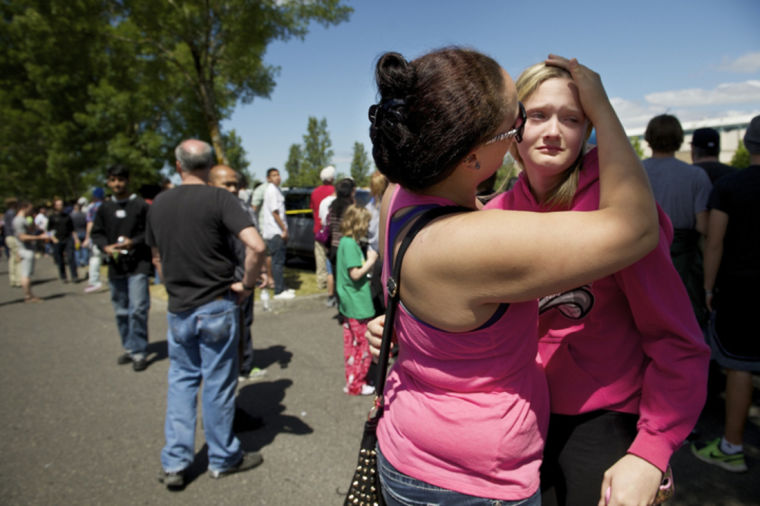 Families wait, hope after Oregon school shooting