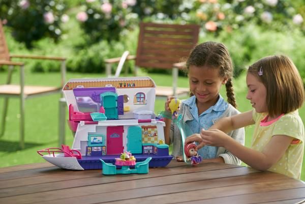 How to Inspire Young Girls to Dream Big