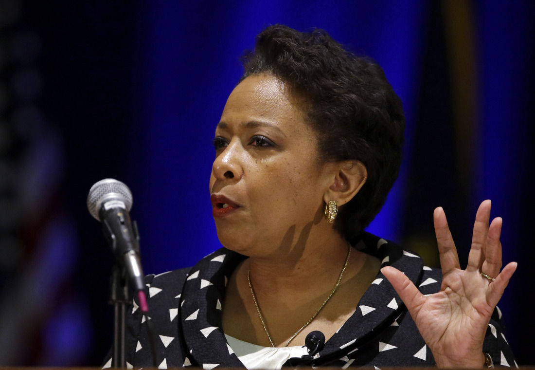 Lynch visits Connecticut in stop on community policing tour