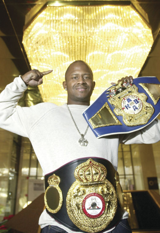 Travis Simms returns to ring, eyes another world title